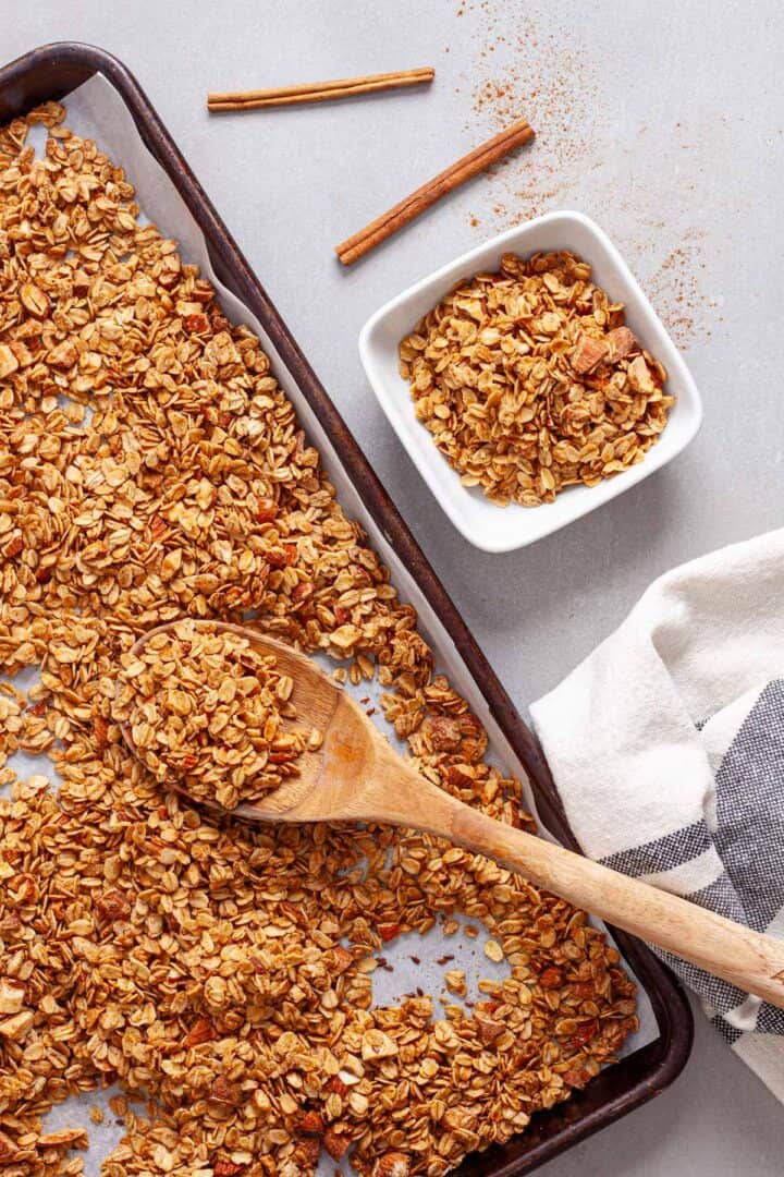 Homemade Cinnamon Granola - The Real Recipes